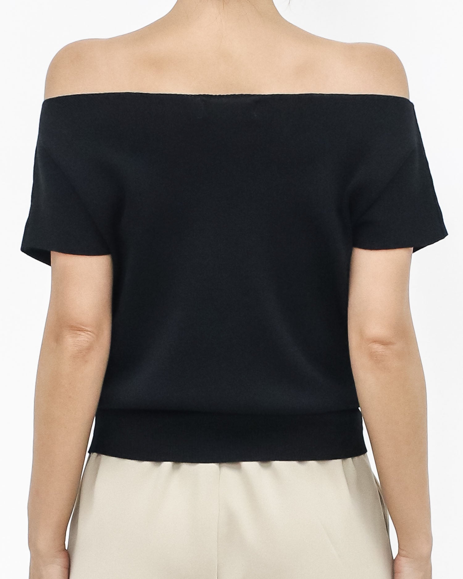 black off shoulders fine knitted top *pre-order* – STYLEGAL